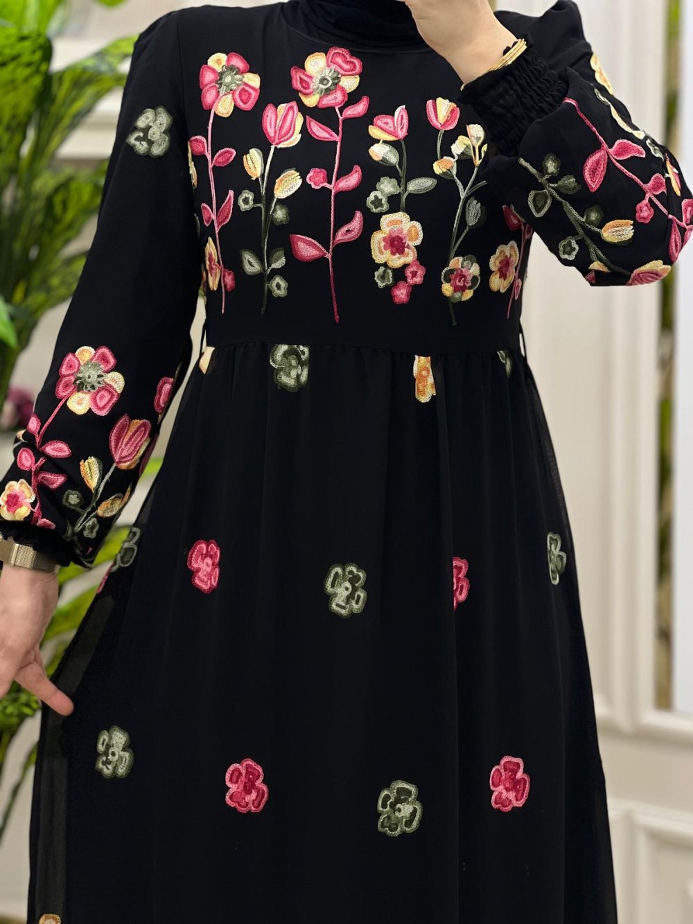 Zenan Elbisem Siyah Fuşya Modelleri En Uygun Fiyatlarla